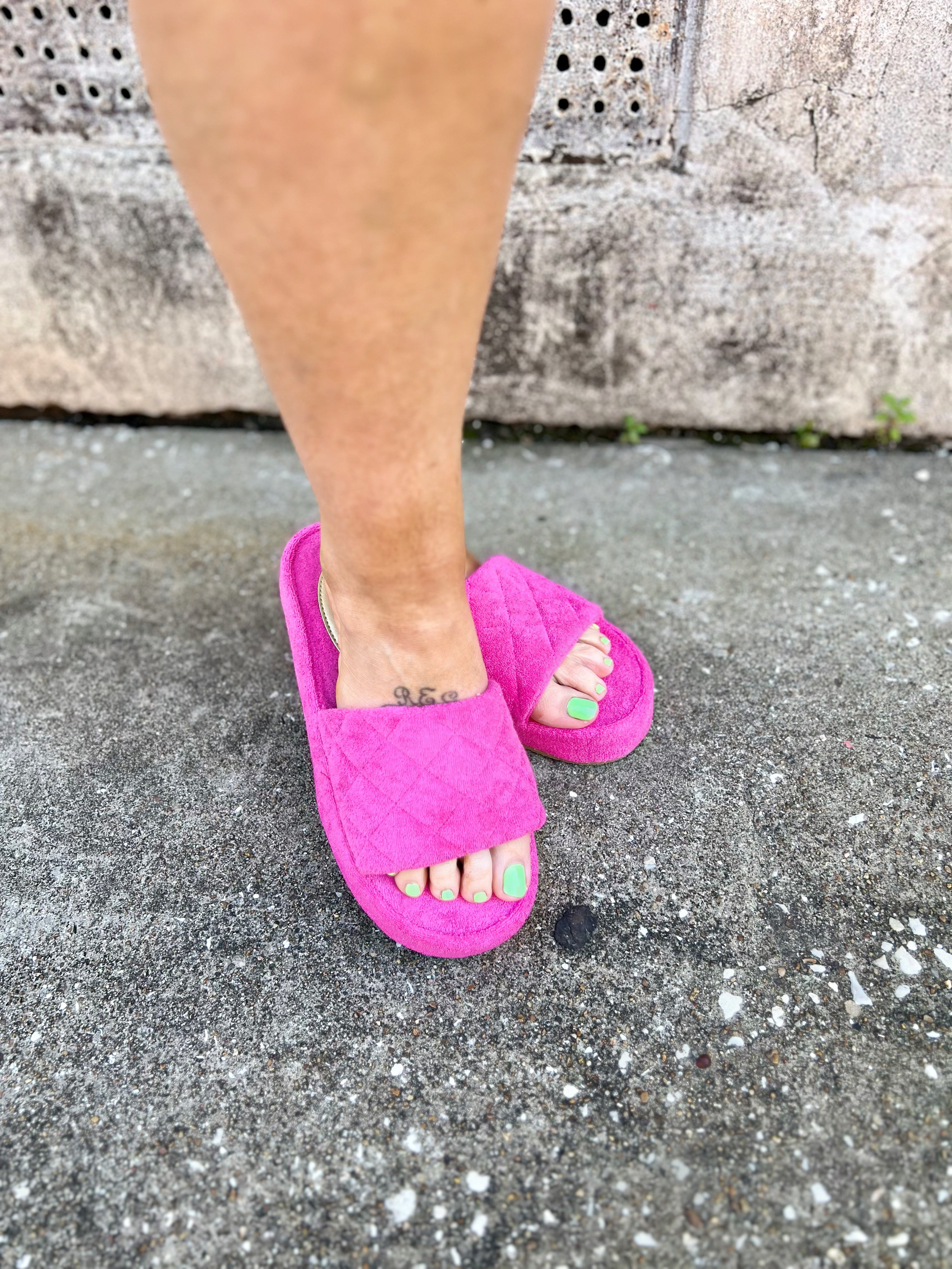 Sol Terry Cloth Slides – Clothed In Armor