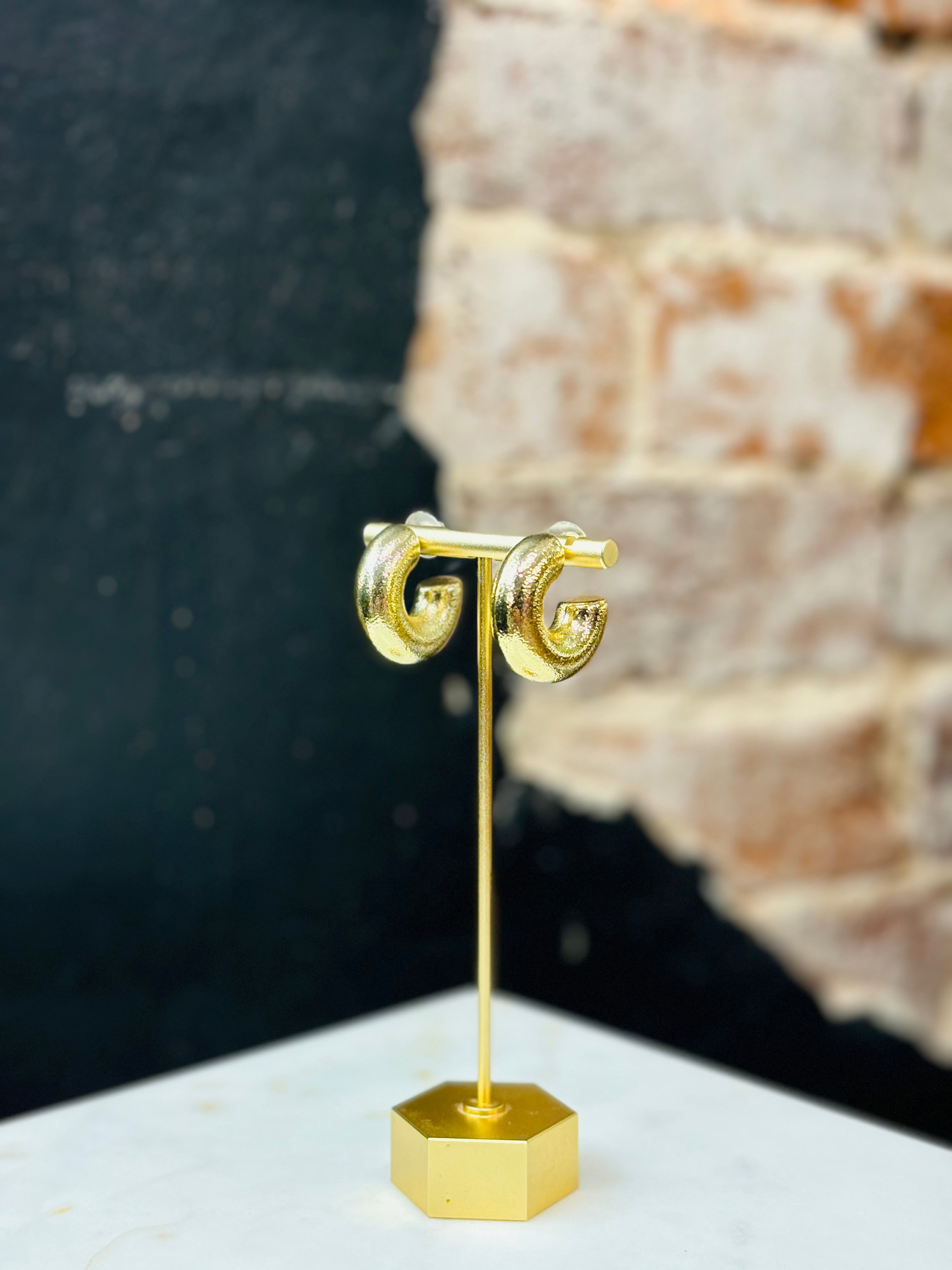 Chunky Funky Hoops – Clothed In Armor